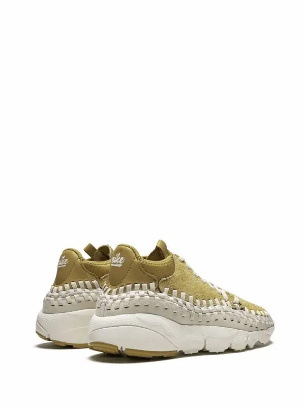 Nike Footscape Woven Chukka Sneakers