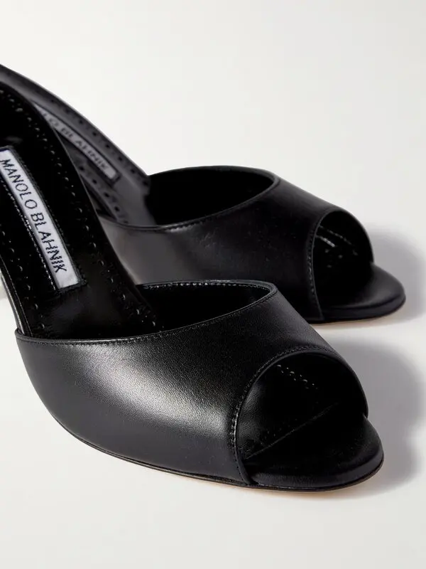 Manolo Blahnik Jada Leather Mules - Black