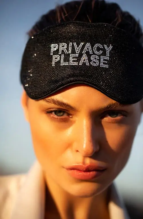 Slip Privacy Please Sleep Mask & Door Hanger Set