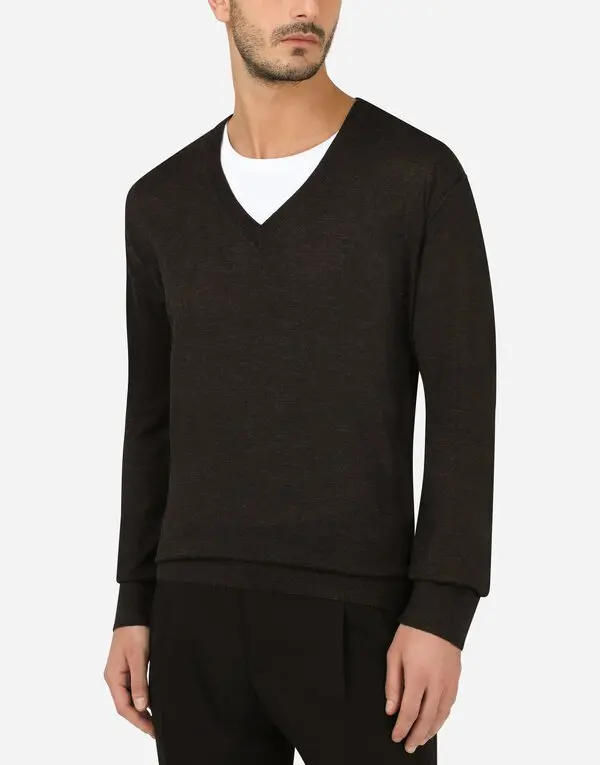 Dolce & Gabbana Cashmere V-neck Pullover