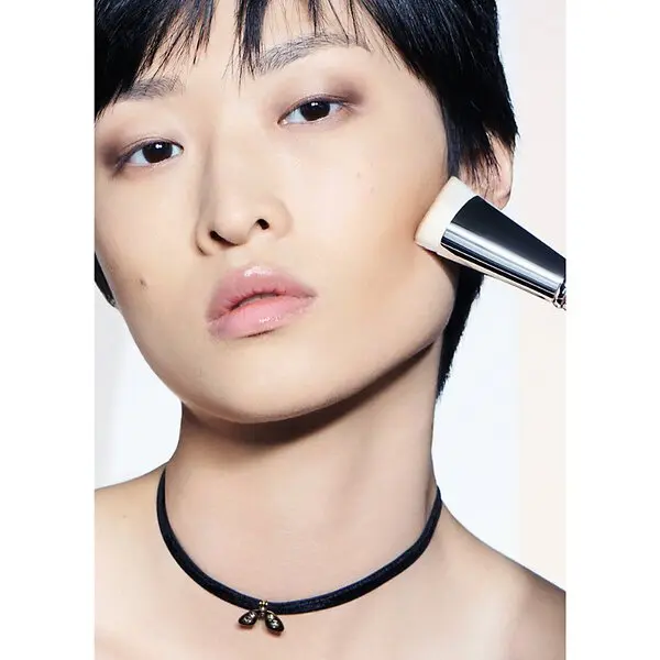 Dior Backstage Contour Brush 15