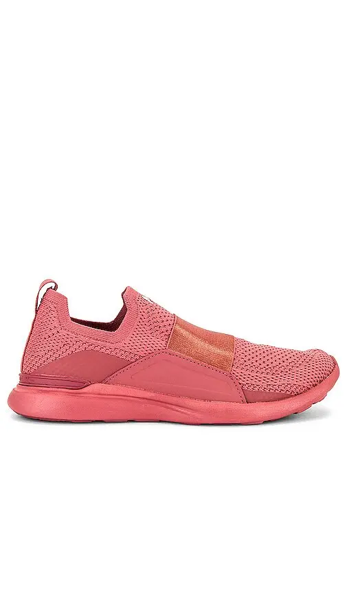 Apl Techloom Bliss Sneaker In Rose