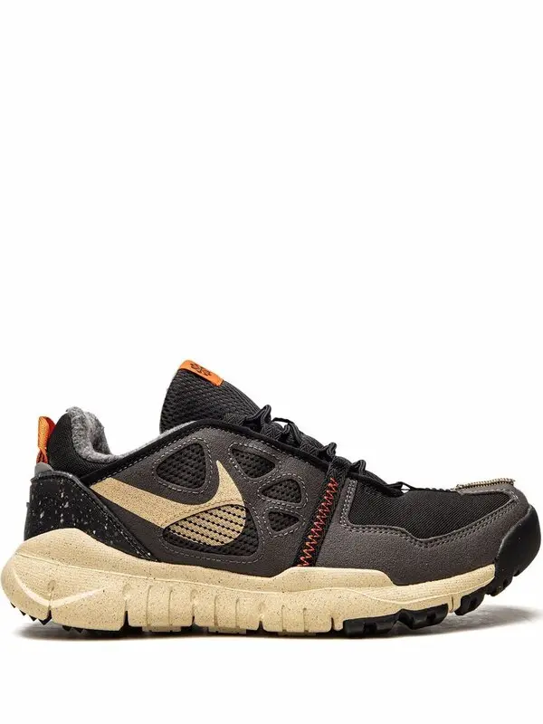 Nike Free Terra Vista Sneakers - Black