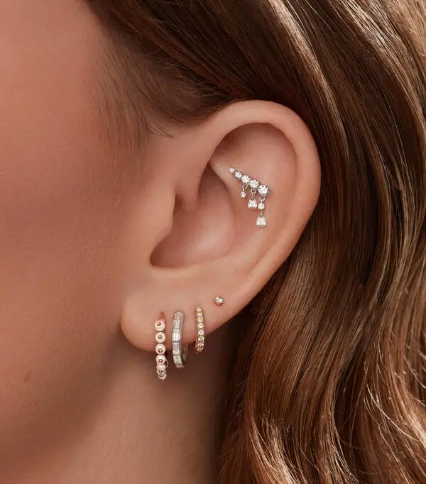 MARIA TASH Invisible Set Baguette Diamond Eternity Hoop Earring - Gold