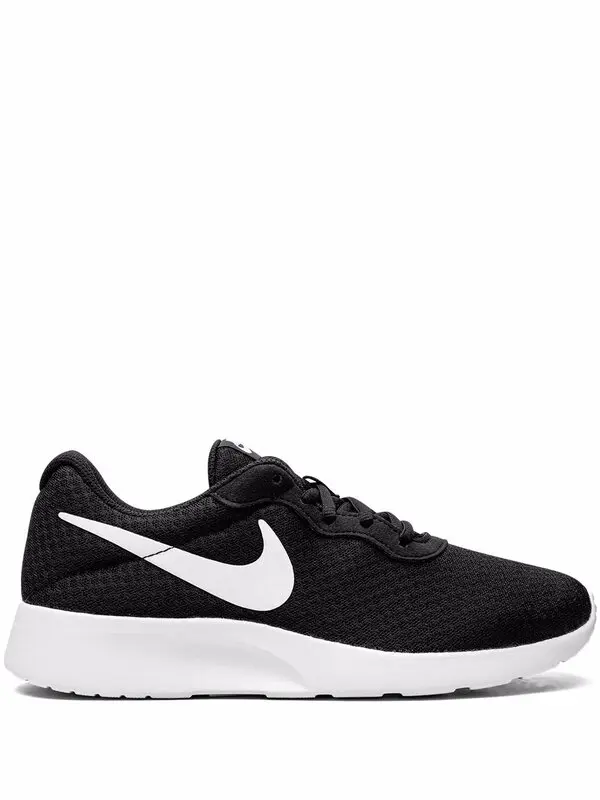 Nike Tanjun Low-top Sneakers - Black