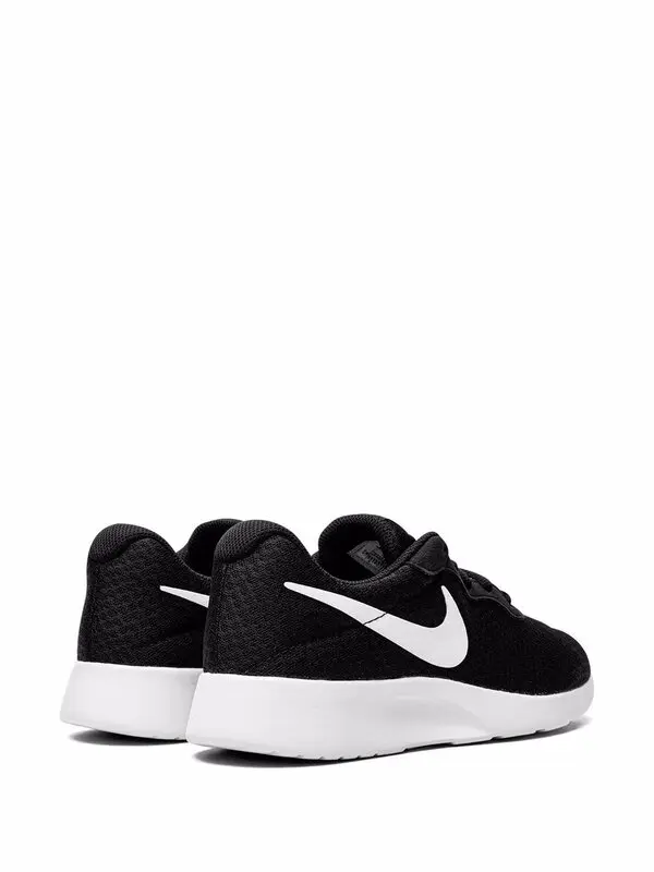 Nike Tanjun Low-top Sneakers - Black