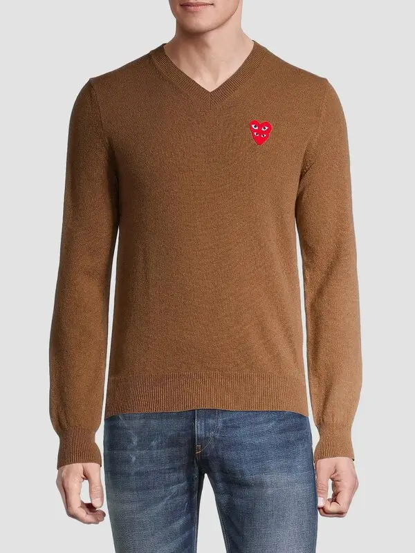 Play Comme Des Garcon Play Double Heart V-neck Pullover - Brown