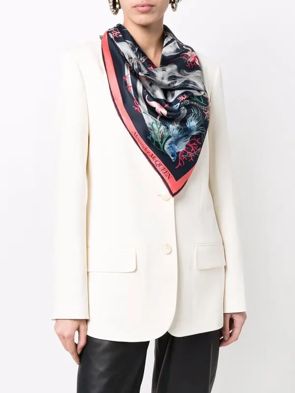 即決の方多少の値下げ可能Alexander McQueen Silk Scarf MCQUEEN