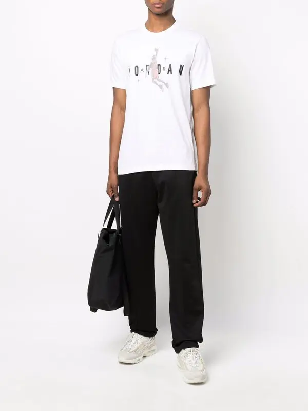 Nike Logo-print Short-sleeved T-shirt