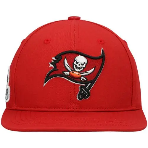 PRO STANDARD Tampa Bay Buccaneers Logo Ii Snapback Hat
