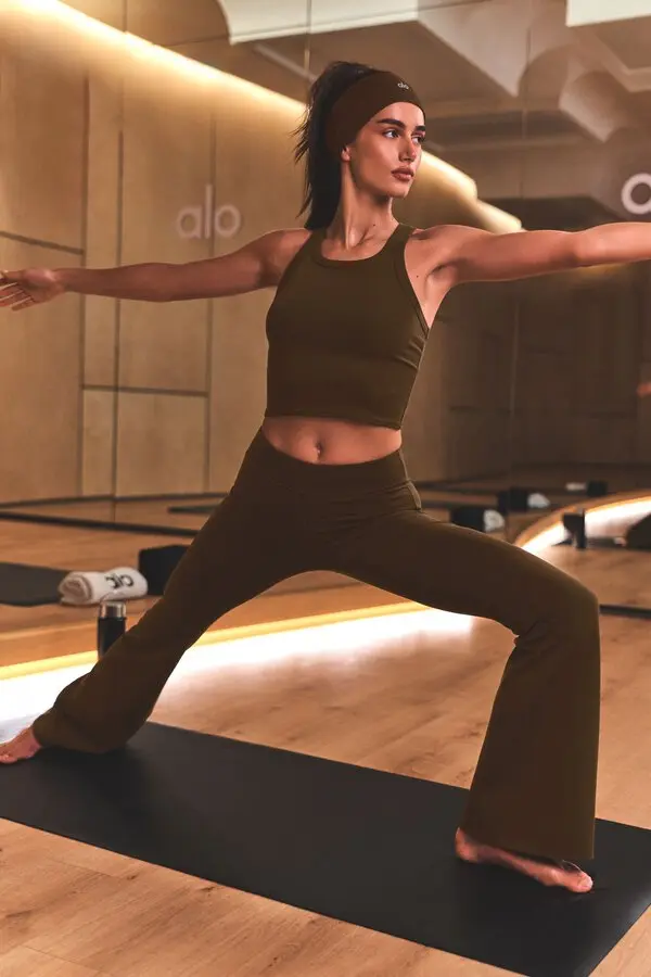 Alo Yoga Airbrush Low-rise Bootcut Legging - Espresso