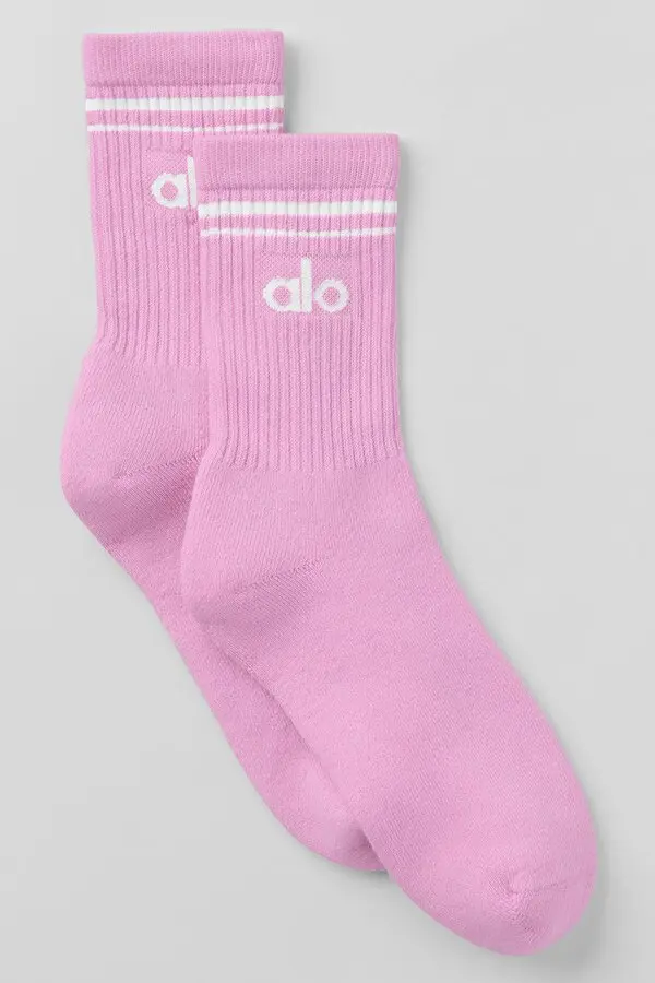 Alo Yoga Half-crew Throwback Socks - Candy Heart Pink/white