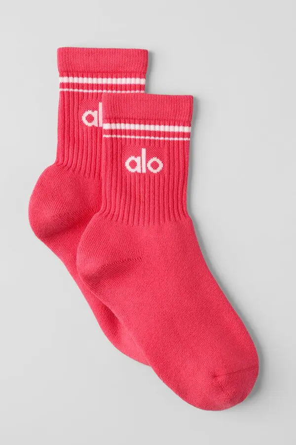 Alo Yoga Half-crew Throwback Socks - Candy Red/white