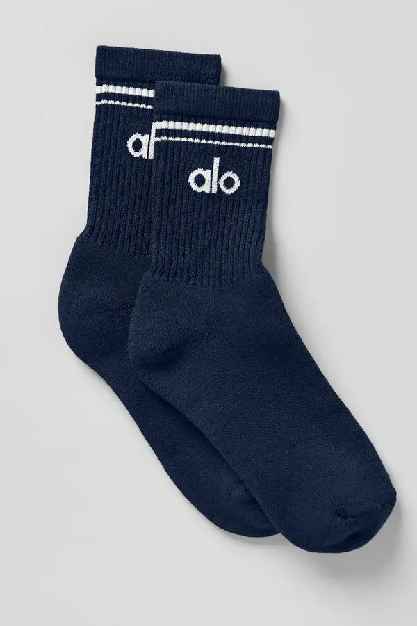 Alo Yoga Half-crew Throwback Socks - Navy/white