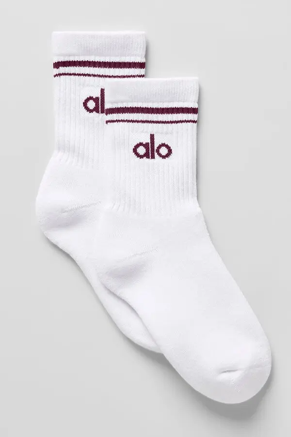 Alo Yoga Half-crew Throwback Socks - White/burgundy