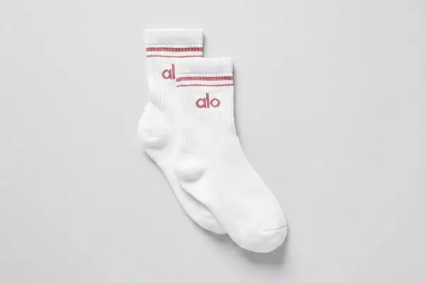 Alo Yoga Half-crew Throwback Socks - White/pink Wild Rose