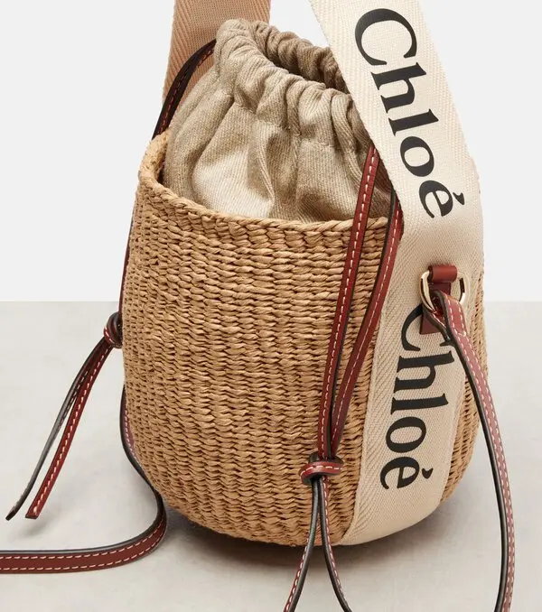 Chloé Woody Small Bucket Bag - Brown