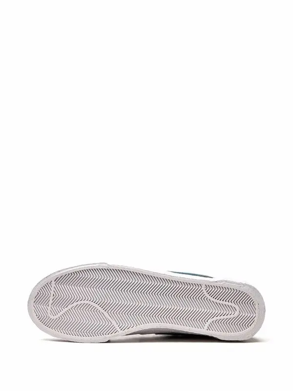 Nike X Sacai X Kaws Blazer Low Sneakers
