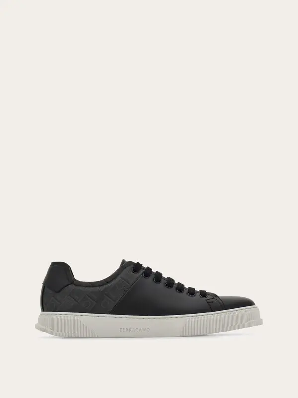 FERRAGAMO Low Top Sneaker - Black
