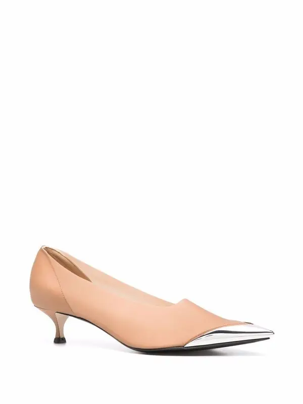 N°21 Metal Toe Pumps