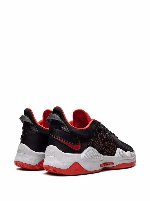 Nike Pg 5 Low-top Sneakers - Black