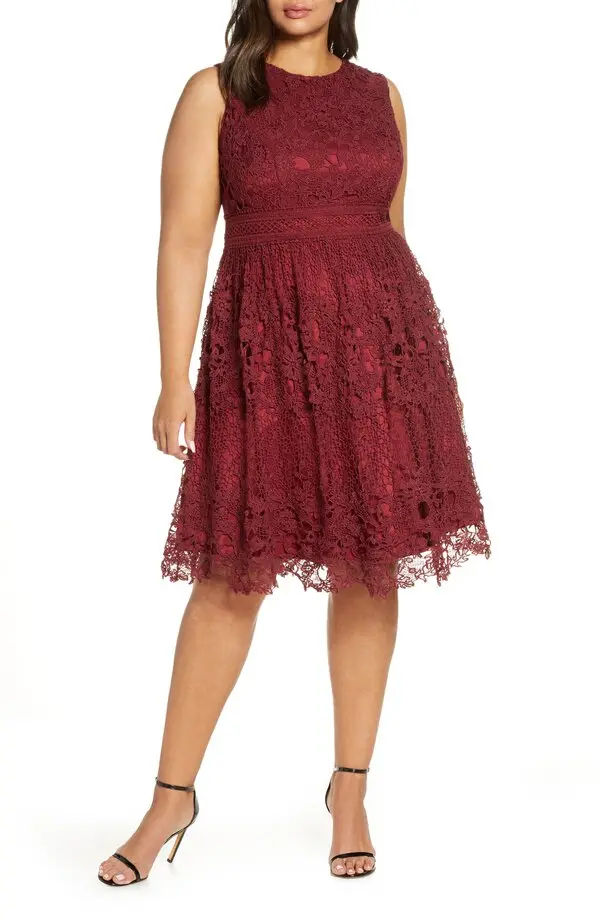 Chi Chi London Versilla Lace A-Line Dress - Burgundy | Editorialist