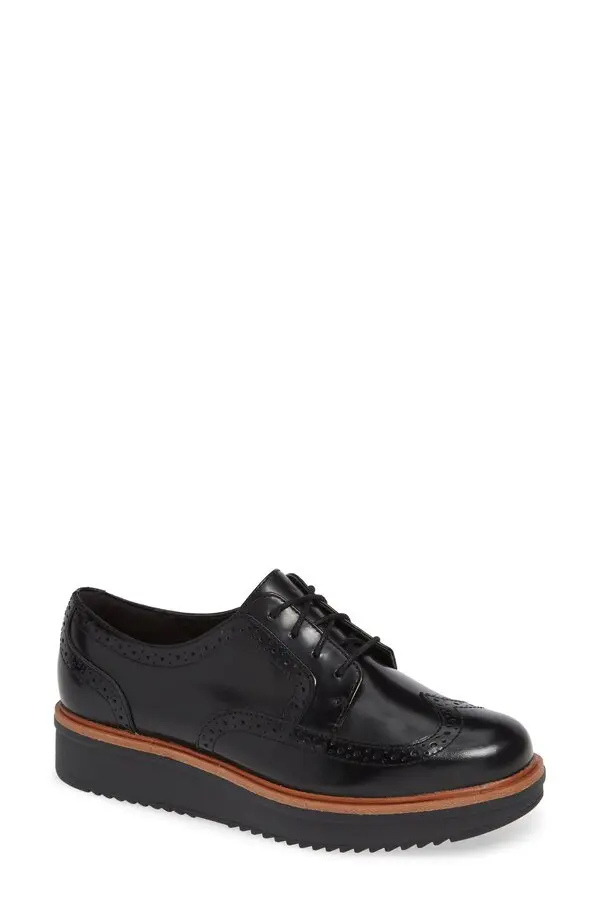 Clarks Teadale Maira Wingtip Derby