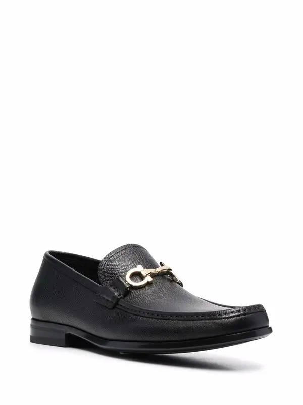 FERRAGAMO Gancini-plaque Leather Loafers - Black