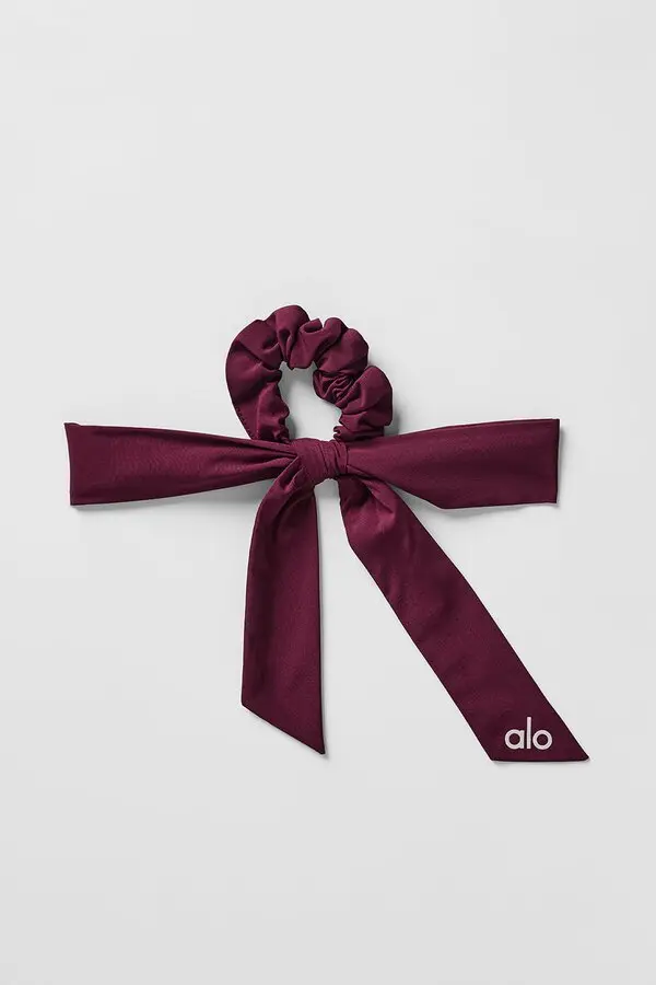 Alo Yoga Love Knots Tie Scrunchie - Burgundy