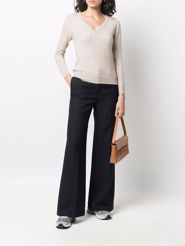 LISKA V-neck Long Sleeve Sweater