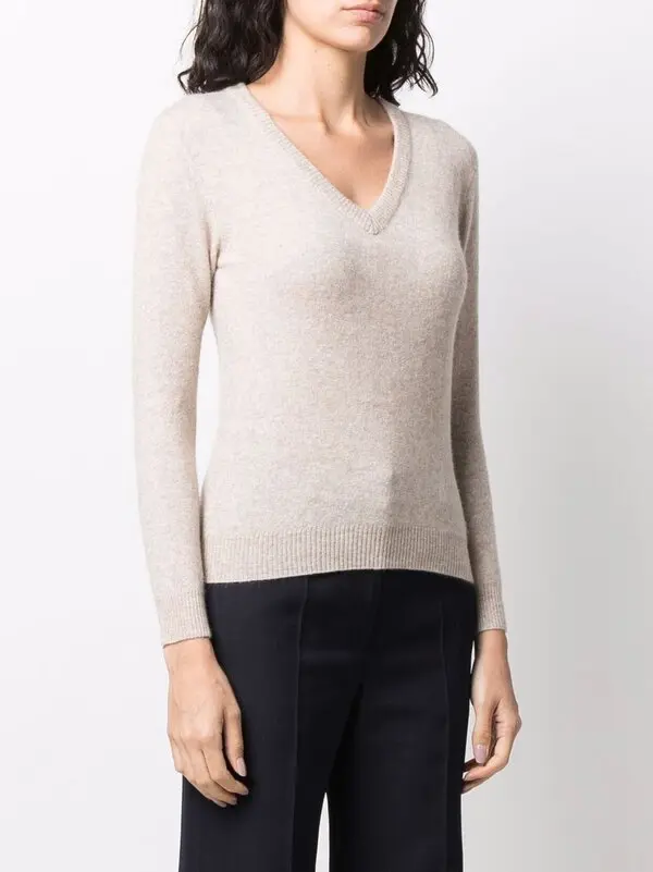 LISKA V-neck Long Sleeve Sweater