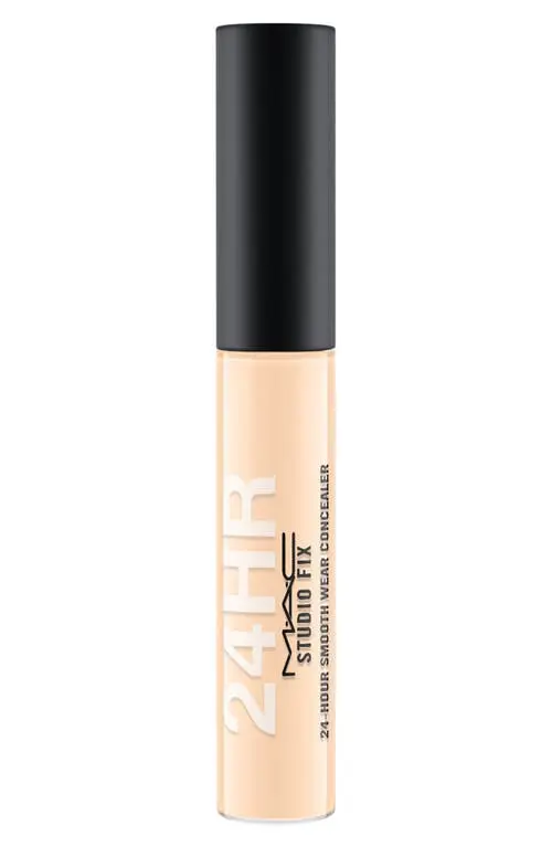 MAC COSMETICS Studio Fix 24-hour Smooth Wear Concealer - Nc20 Light Golden Beige