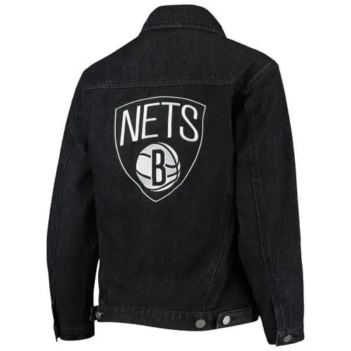 THE WILD COLLECTIVE Brooklyn Nets Patch Denim Button-up Jacket