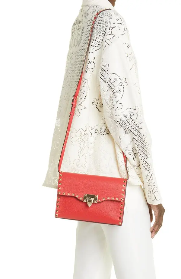 Valentino Garavani Rockstud Shoulder Bag - Rouge Pur
