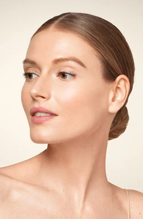 CHANTECAILLE Future Skin Gel Foundation