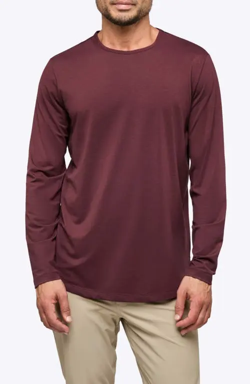 CUTS Ao Curved Hem Long Sleeve T-shirt - Currant