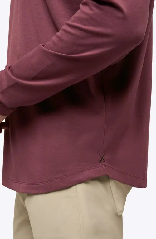 CUTS Ao Curved Hem Long Sleeve T-shirt - Currant