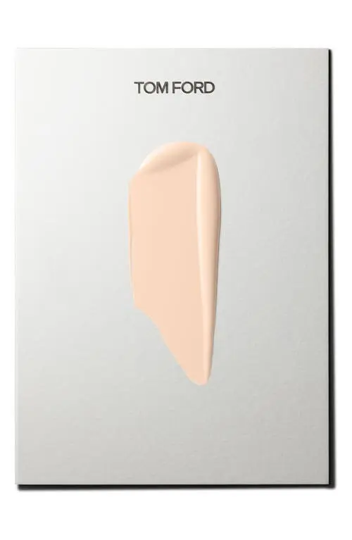 TOM FORD - Shade And Illuminate Soft Radiance Foundation Spf 50