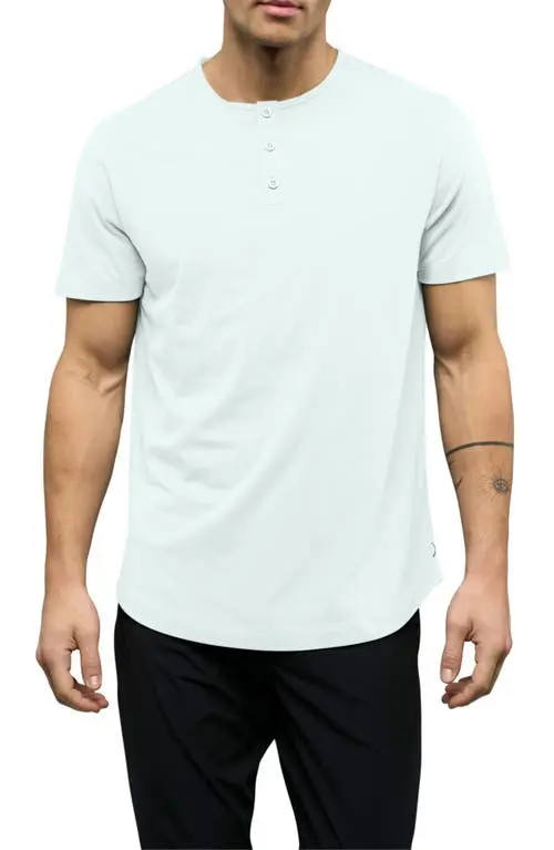 CUTS Ao Curved Hem Short Sleeve Henley - Diaphonous