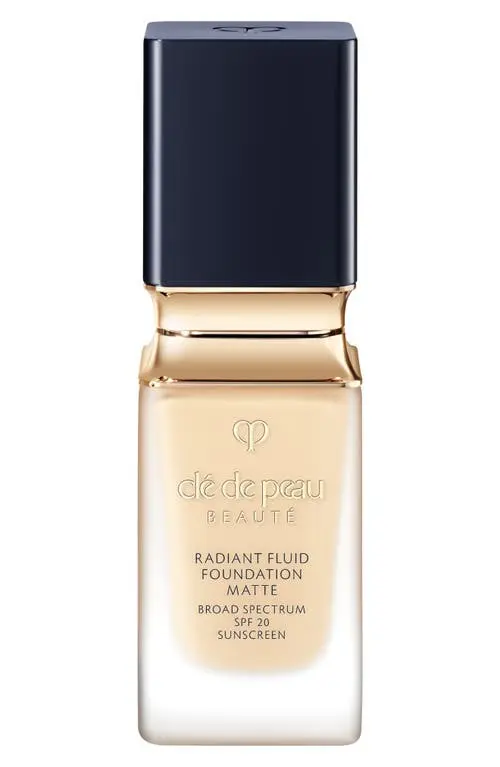 CLE DE PEAU BEAUTE Beauté Radiant Fluid Matte Foundation Spf 20 - Bf10 - Light Buff