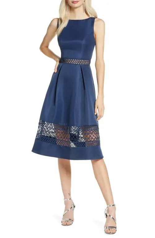 CHI CHI LONDON Fit & Flare Crochet Dress