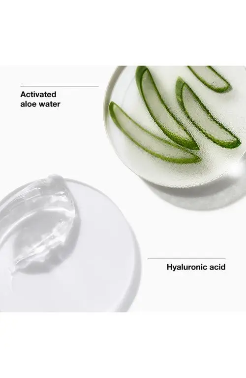 CLINIQUE Moisture Surge™ Sheertint Hydrator Broad Spectrum Spf 25 Tinted Moisturizer - Universal Medium