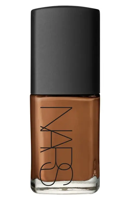 NARS Sheer Glow Foundation - Namibia