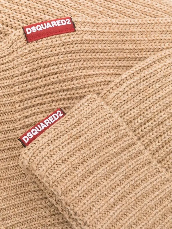 Dsquared2 Knitted Beanie And Scarf Set - Neutrals