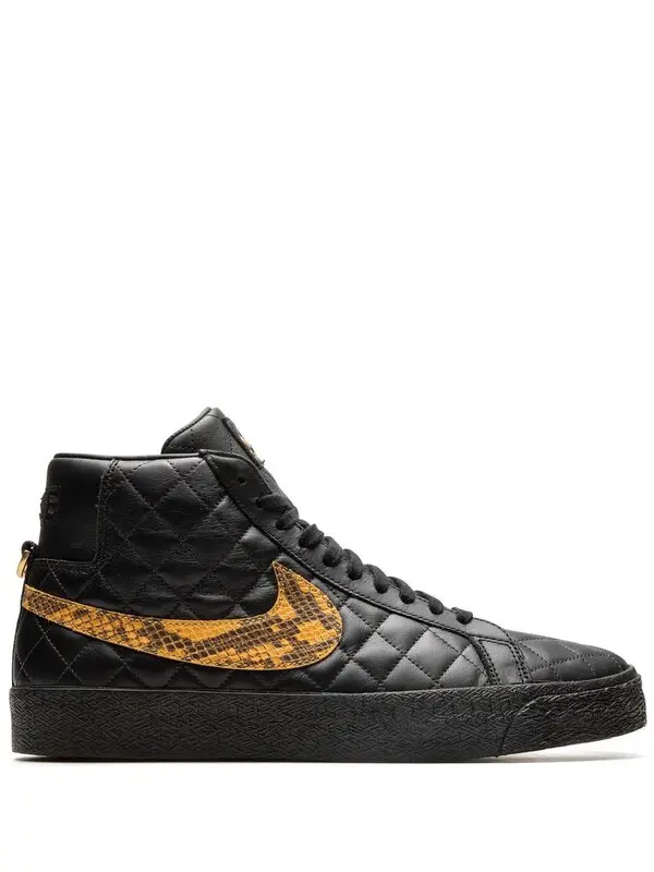 Nike X Supreme Sb Blazer Sneakers - Black