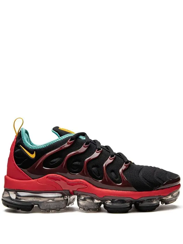 Nike Vapormax Plus Sneakers