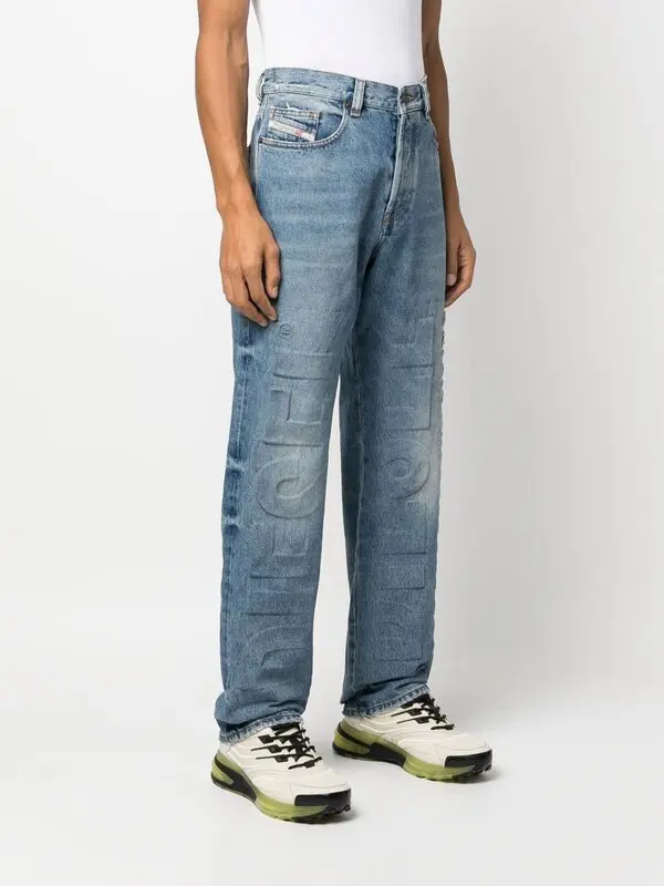 DIESEL® 2010 007i3 Straight-leg Jeans
