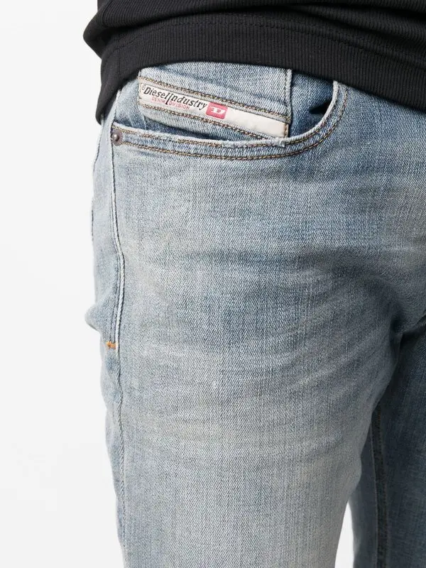 DIESEL® 1979 Sleenker Jeans