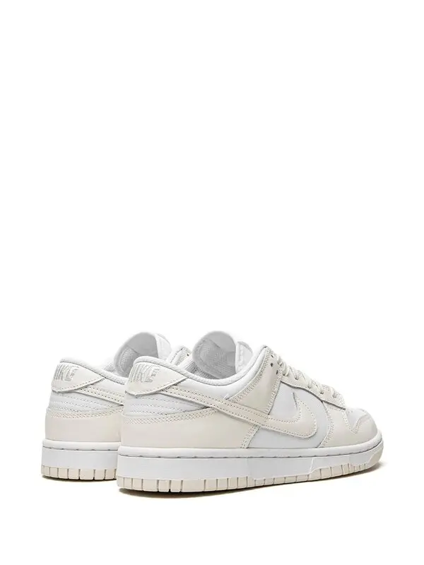Nike Dunk Low Sneakers - White