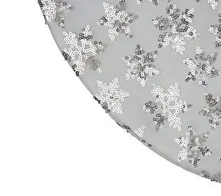 NORTHLIGHT Norhtlight 20' White & Silver Sequin Snowflake Ni Tree Skirt